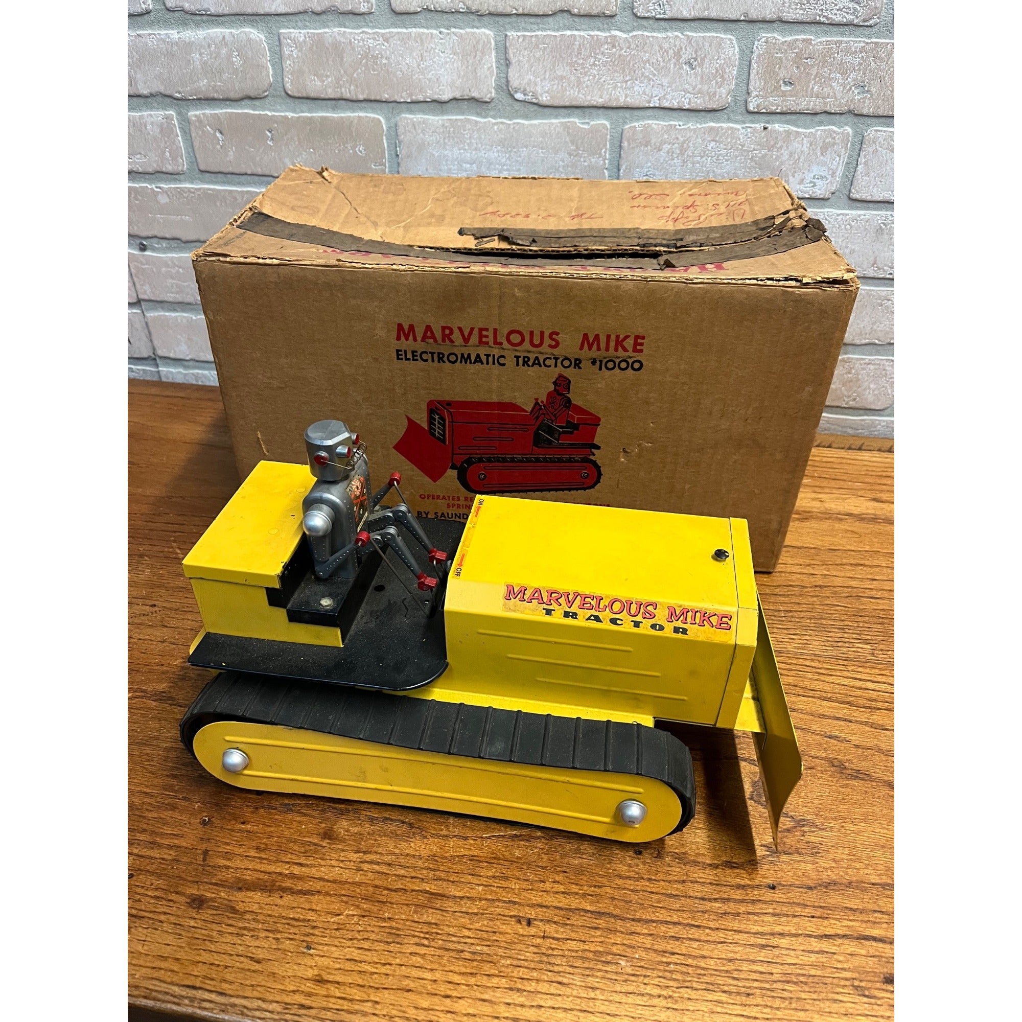 1954 Saunders Tool & Die Co. Marvelous Mike Electromatic Tractor Robot ...