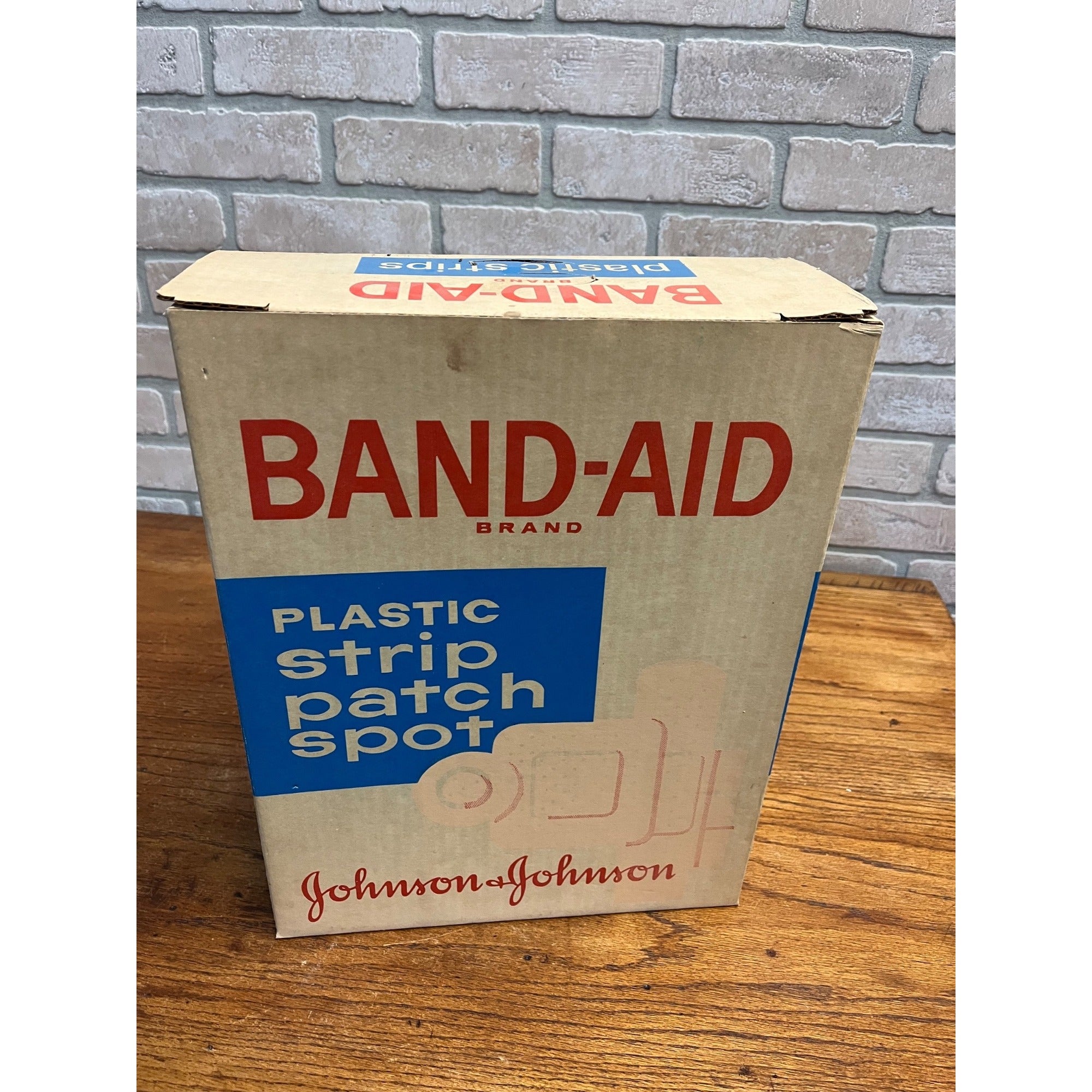 Vintage Band-Aids Drug Store JUMBO Cardboard Box Display Advertising S ...