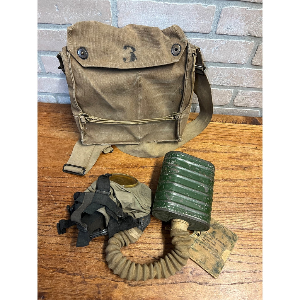 Original WWI U.S. Army M1917 SBR Gas Mask Respirator Bag with Contents ...