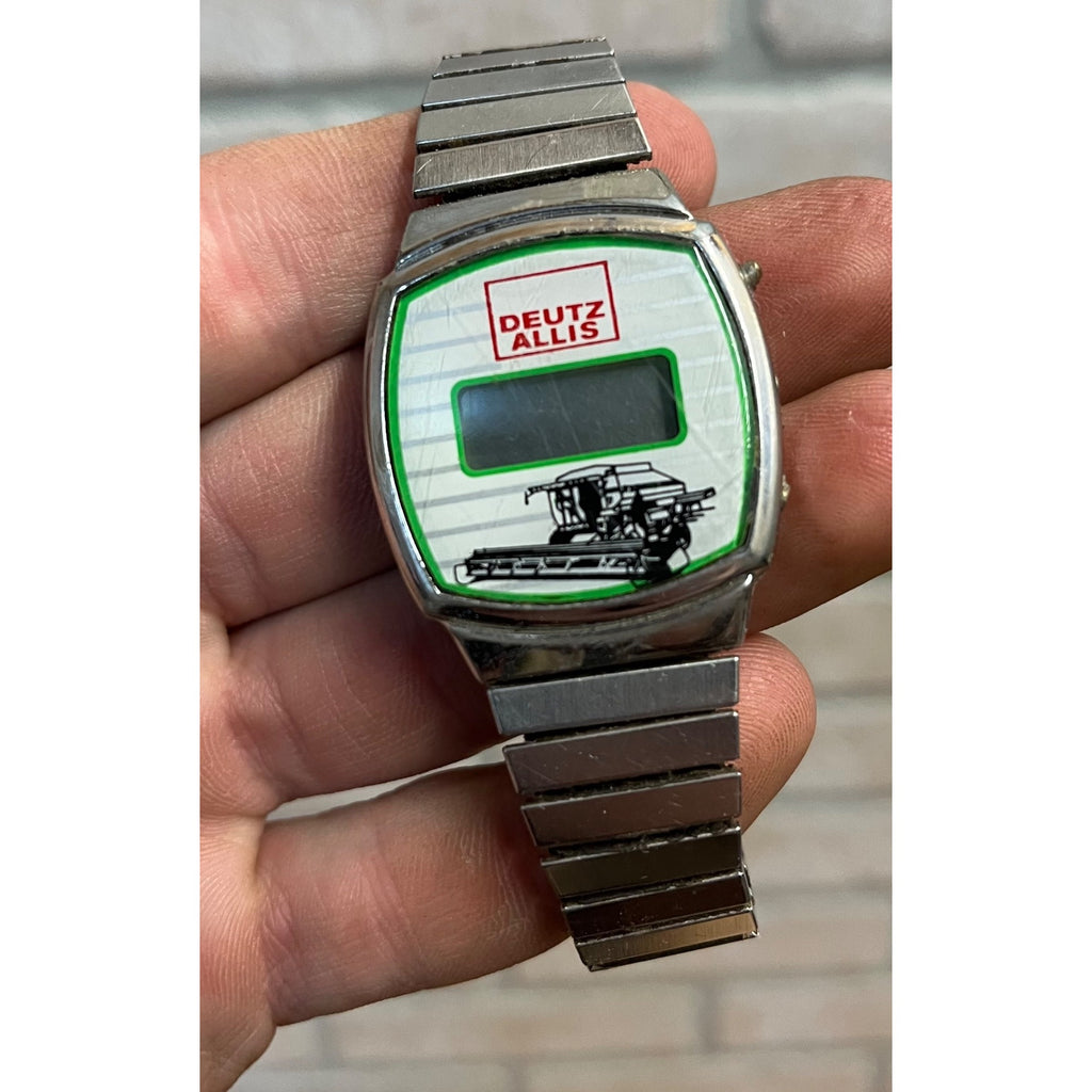Deutz Allis Chalmers Tractor Digital Watch DEAD BATTERY Farm Combine C ...