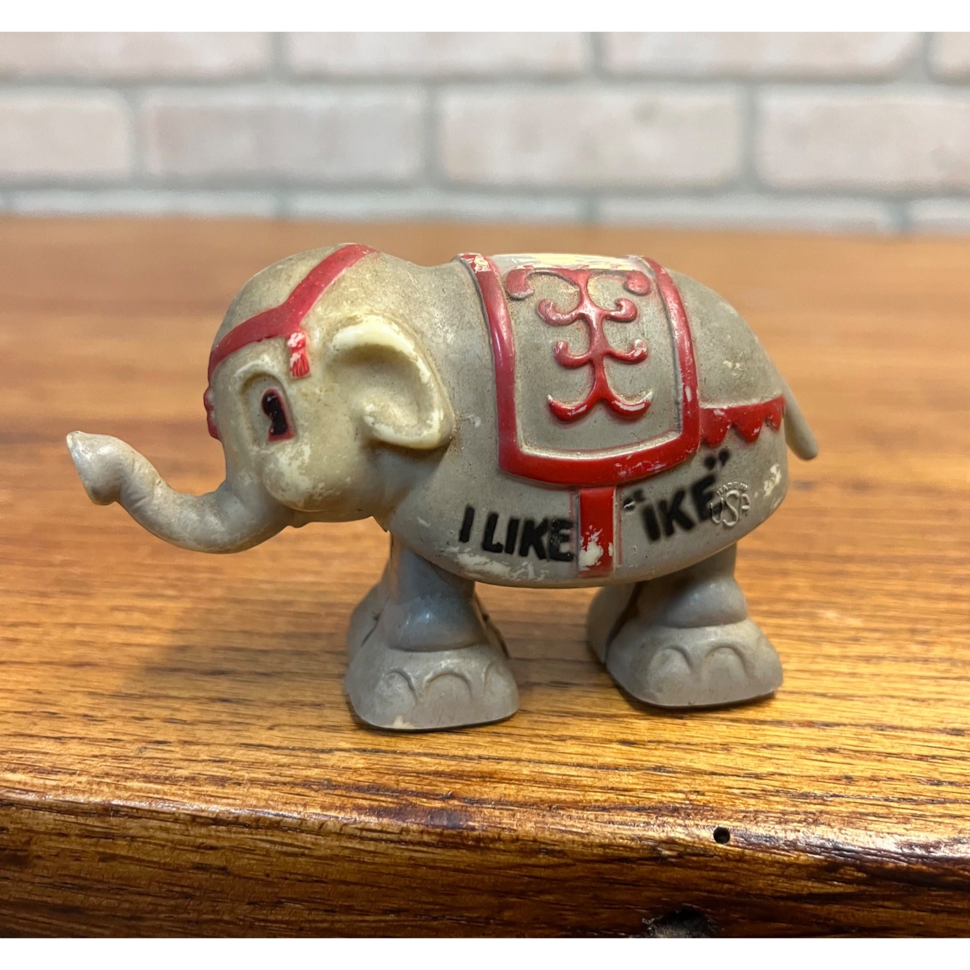Vintage Dwight Eisenhower 1952 Campaign "I Like Ike" Elephant Ramp Wal ...